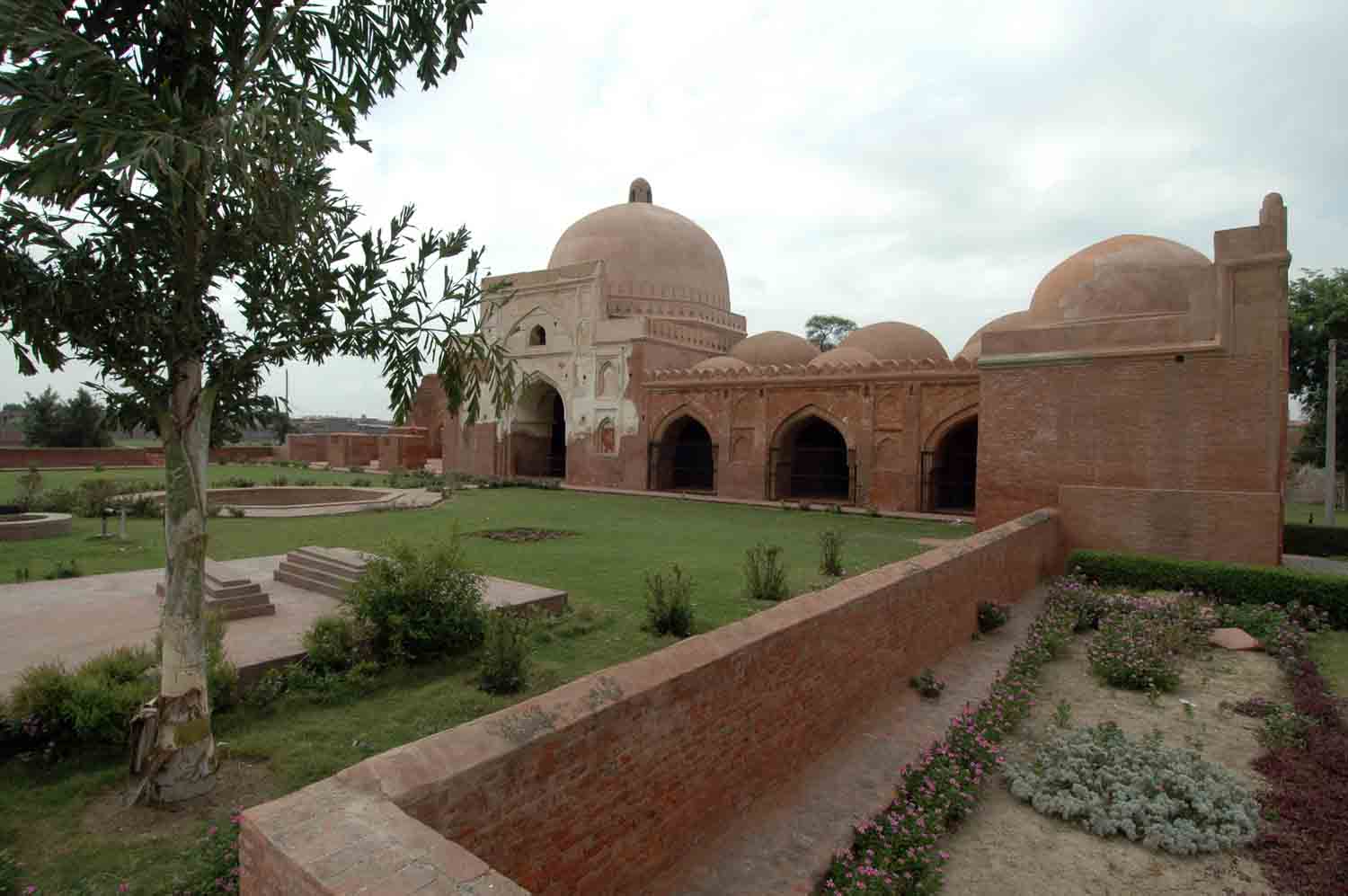 Collections-Virtual Museum of Images and Sounds