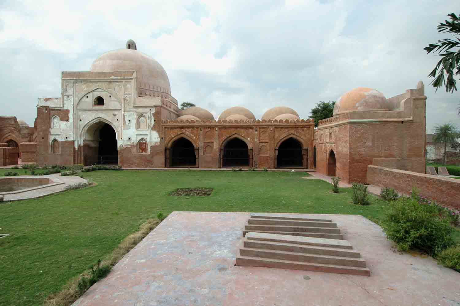 Collections-Virtual Museum of Images and Sounds