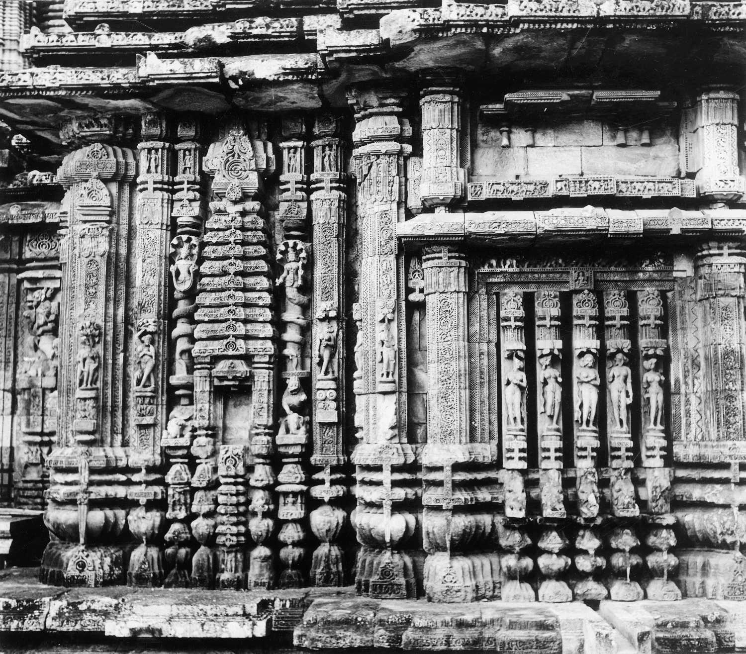 Collections-Virtual Museum of Images and Sounds