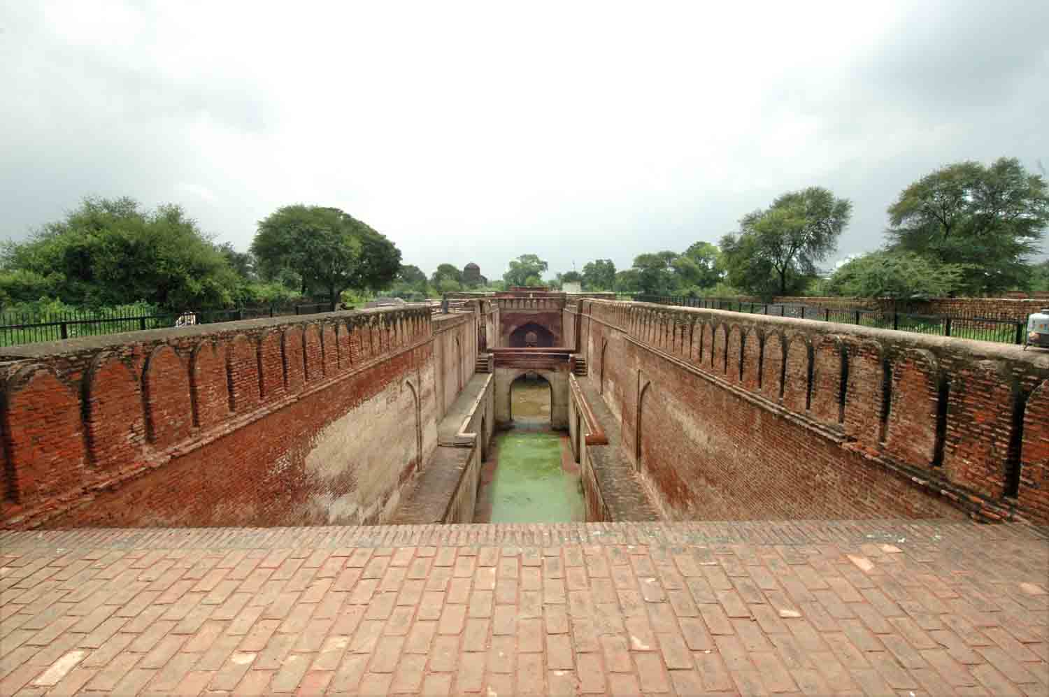 Collections-Virtual Museum of Images and Sounds