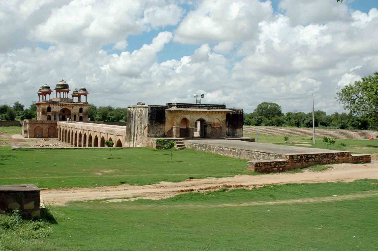 Collections-Virtual Museum of Images and Sounds